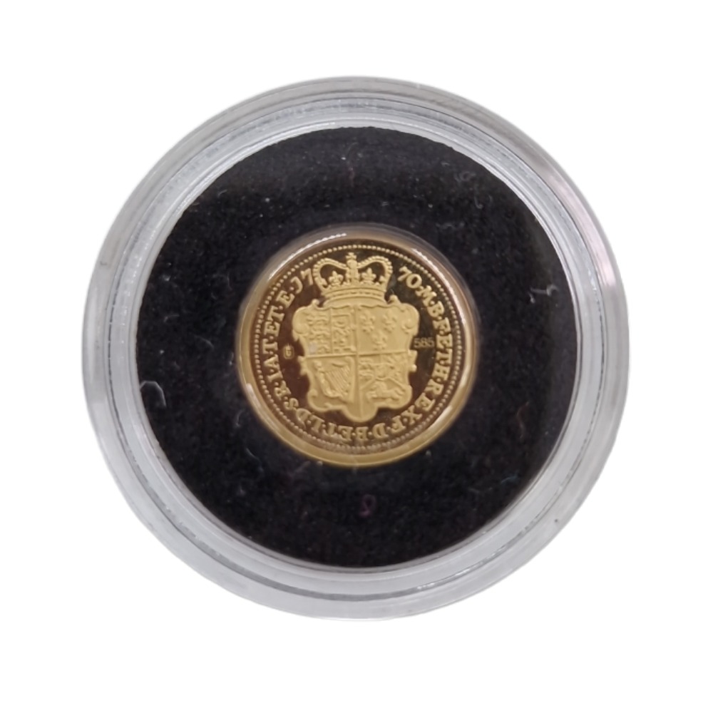 Pre-owned George III 5-Guin Patt Replica Coin - Own4Less